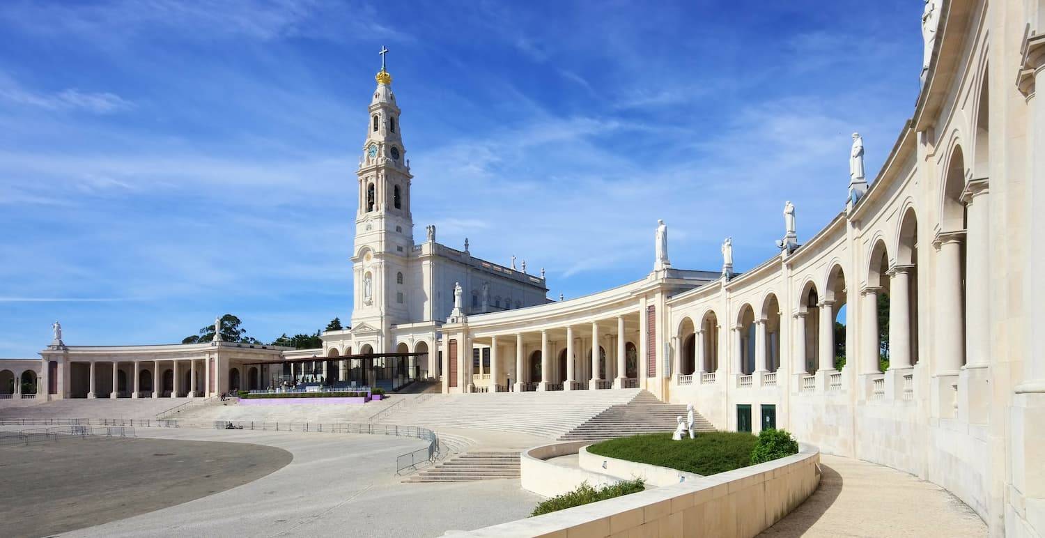 Sanctuary of Fátima | Things to Do and See in the Fátima Shrine in Portugal